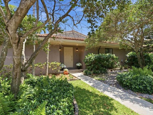 3 bedroom luxury Townhouse for rent in Hollywood, United States