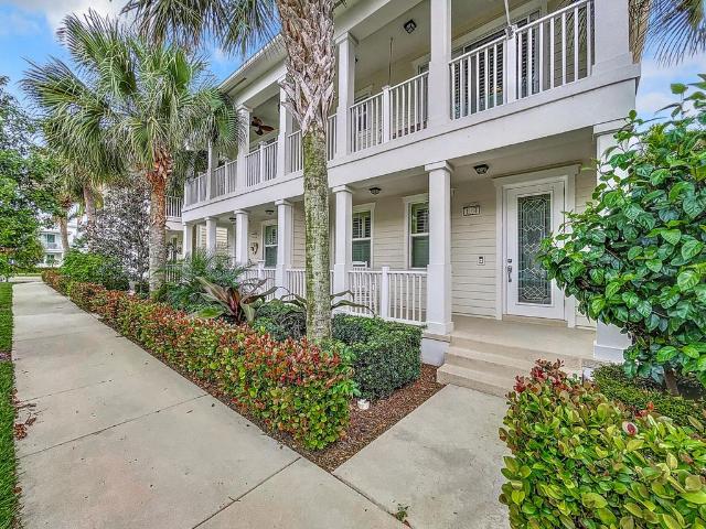 3 bedroom luxury Townhouse for rent in Jupiter, Florida