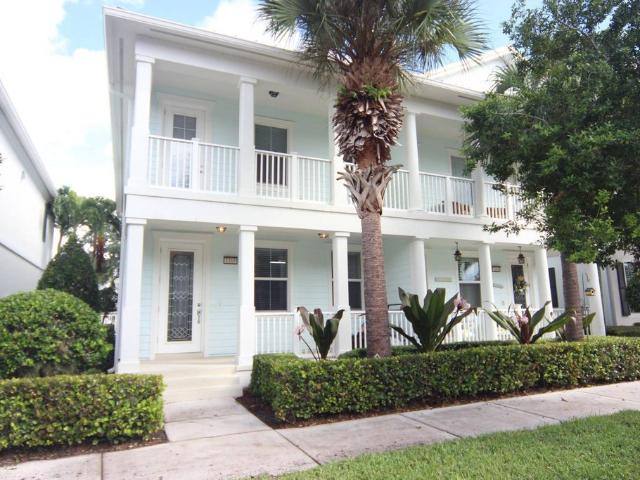 3 bedroom luxury Townhouse for rent in Jupiter, Florida