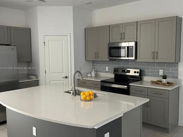 3 bedroom luxury Townhouse for rent in Kissimmee, United States