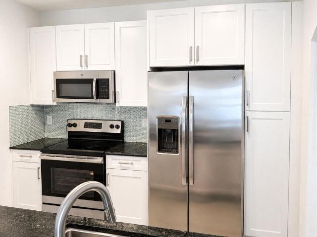 3 bedroom luxury Townhouse for rent in Lake Worth, Florida