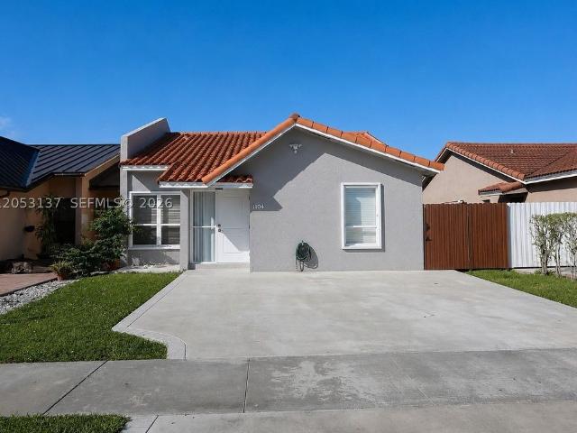 3 bedroom luxury Townhouse for rent in Miami Terrace Mobile Home, United States