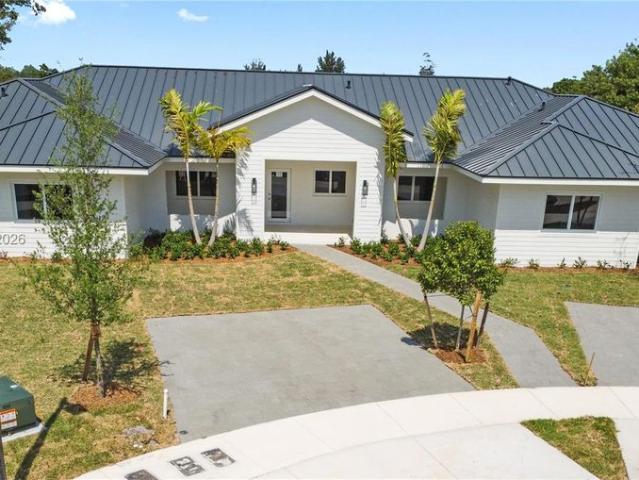 3 bedroom luxury Townhouse for rent in Miami, United States