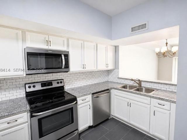 3 bedroom luxury Townhouse for rent in Miami, United States