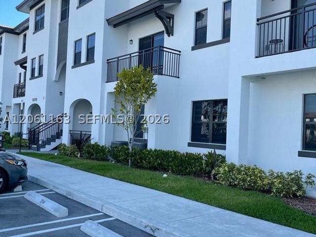 3 bedroom luxury Townhouse for rent in Miami, United States