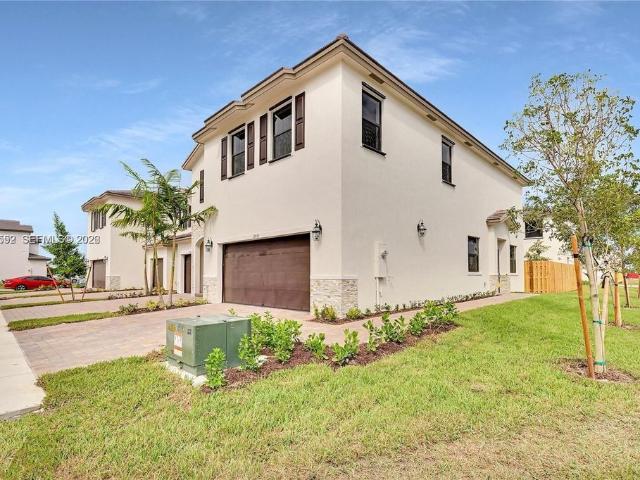 3 bedroom luxury Townhouse for rent in Miami, United States