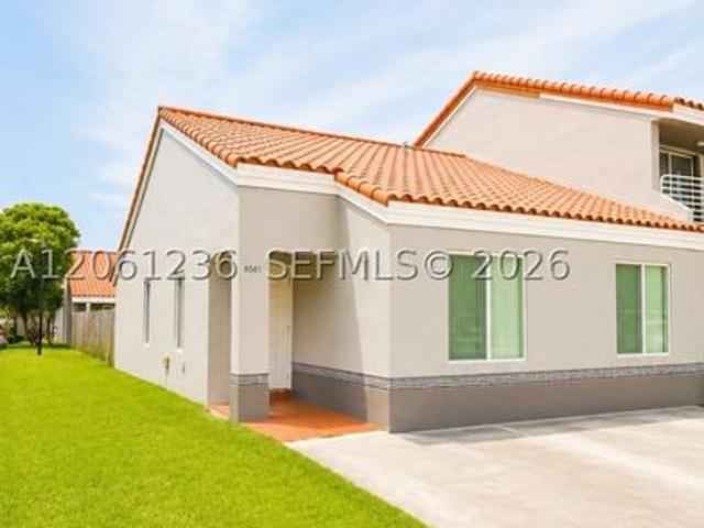 3 bedroom luxury Townhouse for rent in Miami, United States