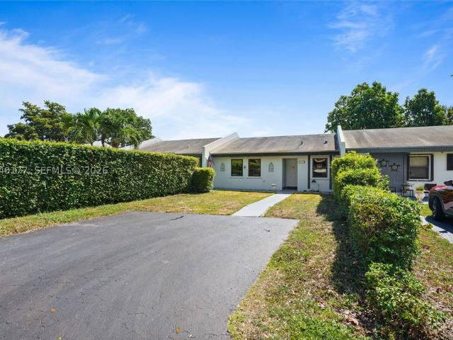 3 bedroom luxury Townhouse for rent in Miami, Florida