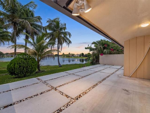 3 bedroom luxury Townhouse for rent in Miami, Florida