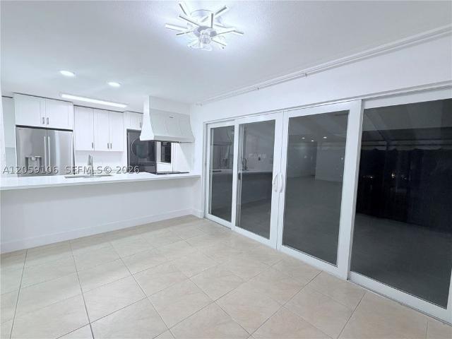 3 bedroom luxury Townhouse for rent in Miami Lakes, Florida