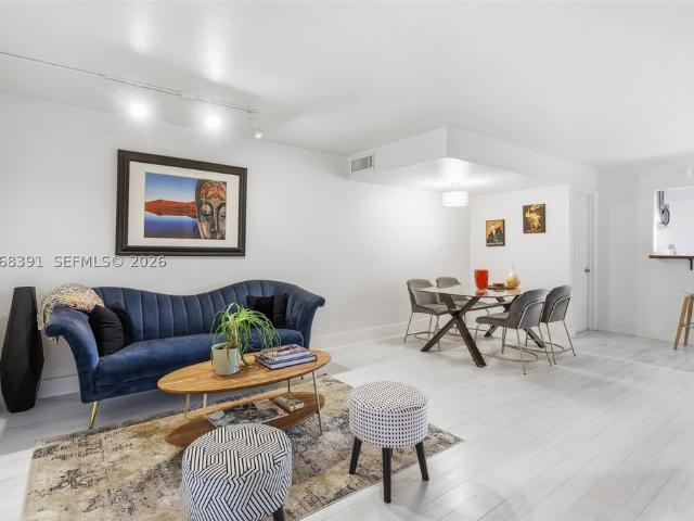 3 bedroom luxury Townhouse for rent in Miami Shores, Florida