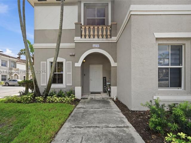3 bedroom luxury Townhouse for rent in Miramar, Florida