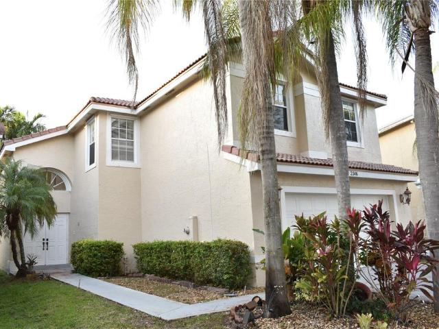 3 bedroom luxury Townhouse for rent in Miramar, Florida