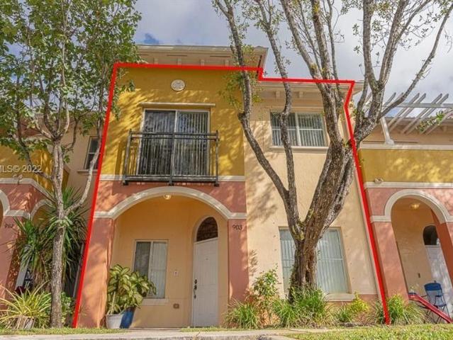 3 bedroom luxury Townhouse for rent in North Lauderdale, Florida