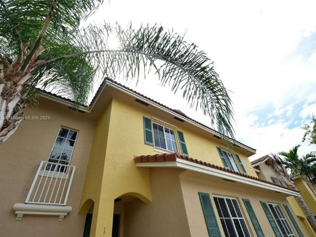 3 bedroom luxury Townhouse for rent in North Lauderdale, United States