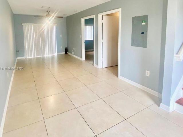 3 bedroom luxury Townhouse for rent in North Miami Beach, United States
