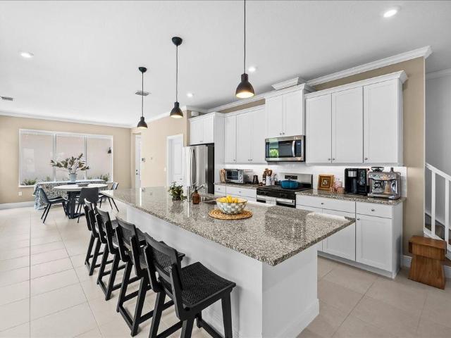 3 bedroom luxury Townhouse for rent in Palm City, Florida