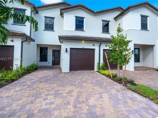 3 bedroom luxury Townhouse for rent in Pembroke Pines, United States