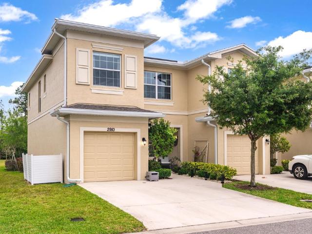 3 bedroom luxury Townhouse for rent in Port Saint Lucie, Florida