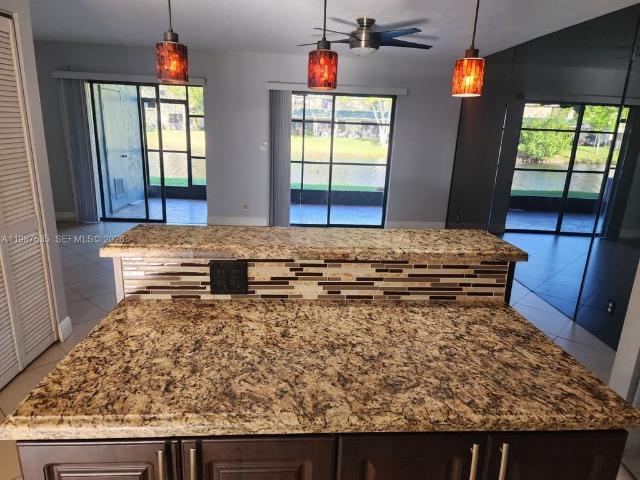 3 bedroom luxury Townhouse for rent in Plantation, Florida