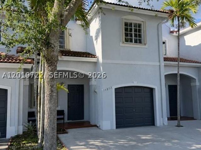 3 bedroom luxury Townhouse for rent in South Miami Heights, Florida