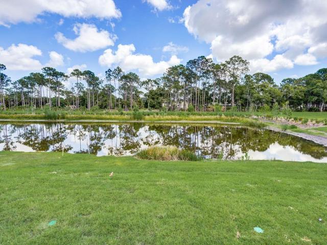 3 bedroom luxury Townhouse for rent in Stuart, Florida