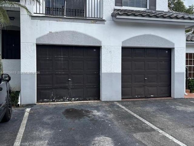 3 bedroom luxury Townhouse for rent in Sunrise, Florida