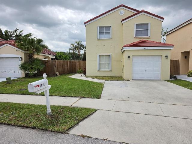 3 bedroom luxury Villa for rent in Margate, Florida