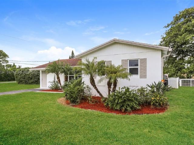3 bedroom luxury Villa for rent in Margate, United States