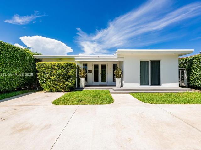 3 bedroom luxury Villa for rent in Miami Beach, Florida
