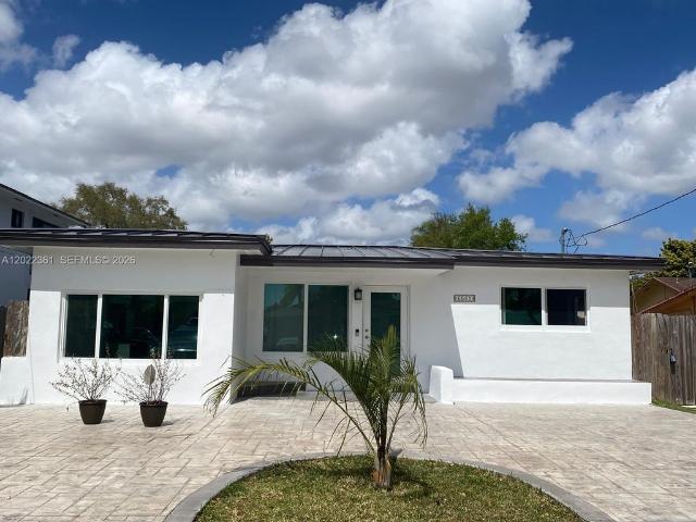 3 bedroom luxury Villa for rent in Miami, Florida