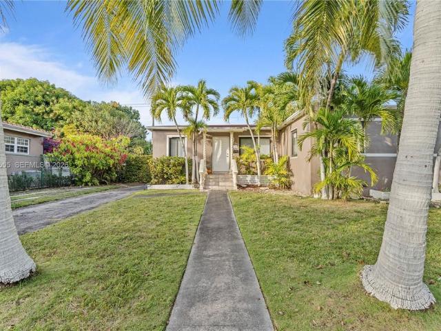 3 bedroom luxury Villa for rent in Miami, Florida