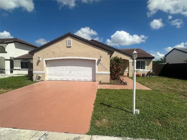3 bedroom luxury Villa for rent in Miami, Florida