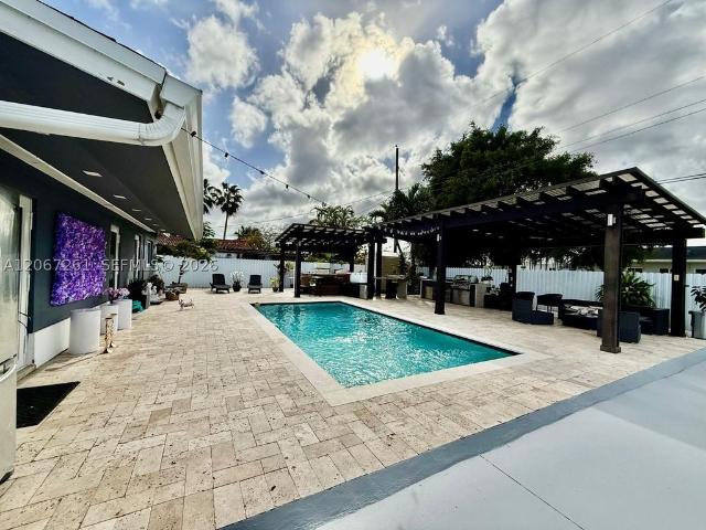 3 bedroom luxury Villa for rent in Miami, Florida