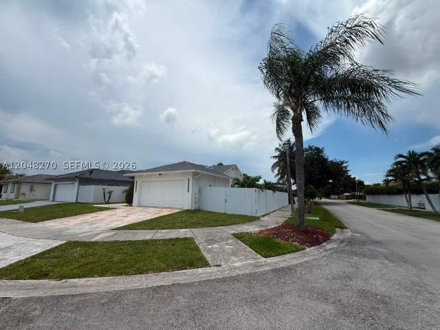 3 bedroom luxury Villa for rent in Miami, Florida