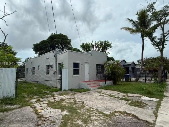 3 bedroom luxury Villa for rent in Miami, Florida