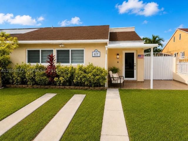 3 bedroom luxury Villa for rent in Miami Terrace Mobile Home, Florida