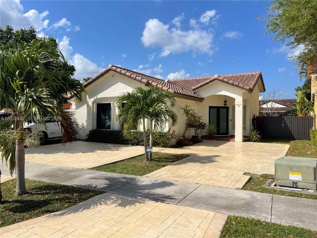 3 bedroom luxury Villa for rent in Miami Terrace Mobile Home, Florida