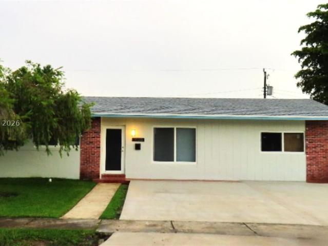 3 bedroom luxury Villa for rent in Miami Terrace Mobile Home, United States