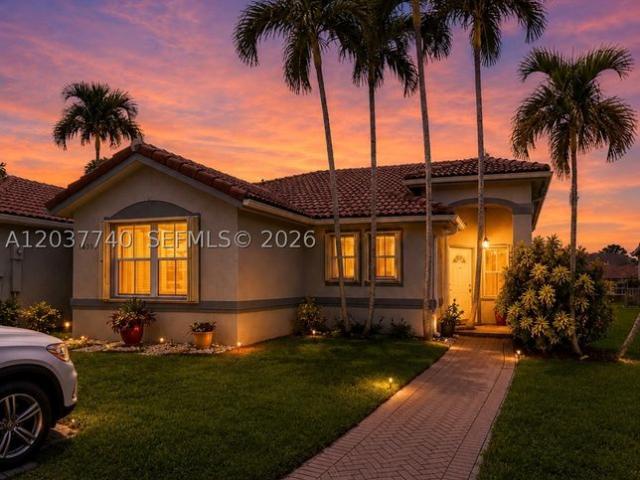 3 bedroom luxury Villa for rent in Miami Terrace Mobile Home, United States
