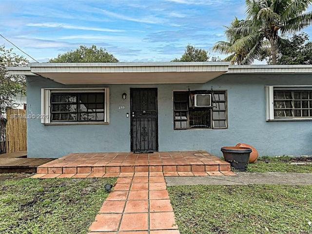 3 bedroom luxury Villa for rent in Miami, United States