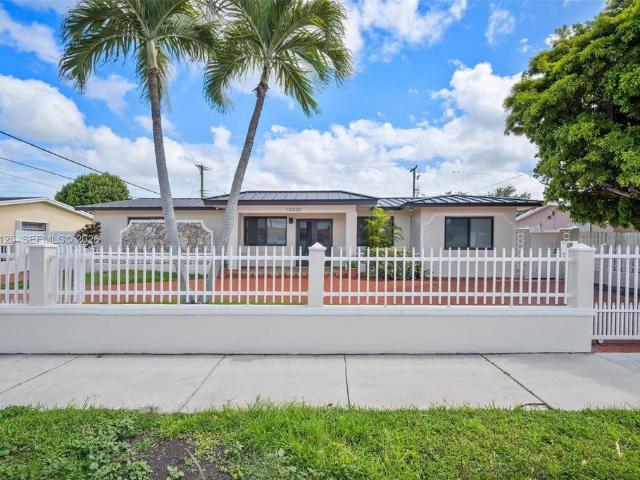 3 bedroom luxury Villa for rent in Miami, United States