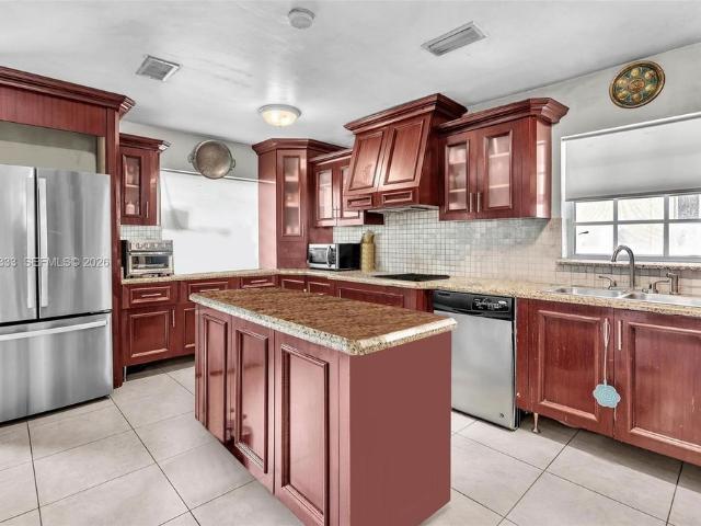 3 bedroom luxury Villa for rent in Miami, United States