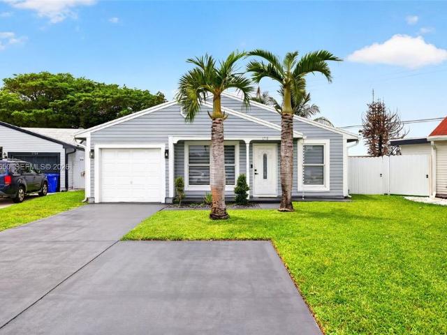 3 bedroom luxury Villa for rent in Miramar, Florida
