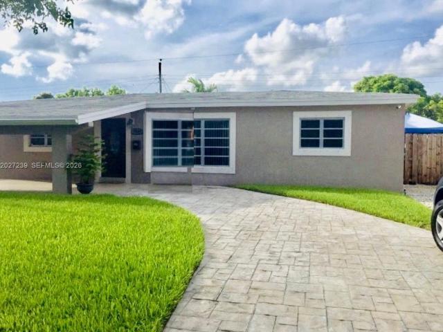 3 bedroom luxury Villa for rent in Miramar, Florida