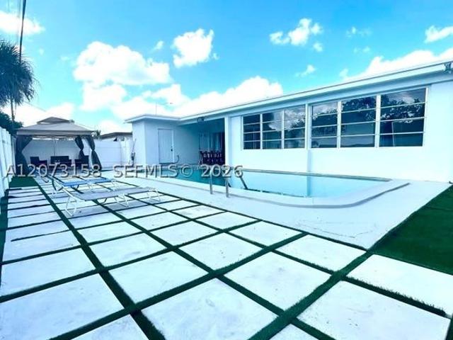 3 bedroom luxury Villa for rent in Miramar, Florida