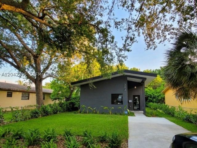 3 bedroom luxury Villa for rent in North Miami Beach, United States