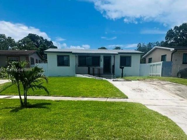 3 bedroom luxury Villa for rent in North Miami, Florida