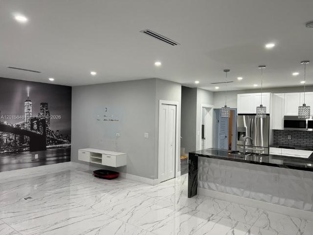 3 bedroom luxury Villa for rent in North Miami, United States