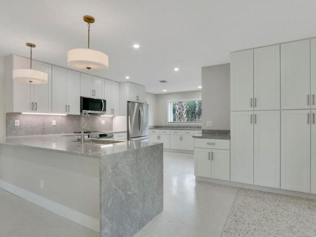 3 bedroom luxury Villa for rent in North Palm Beach, Florida